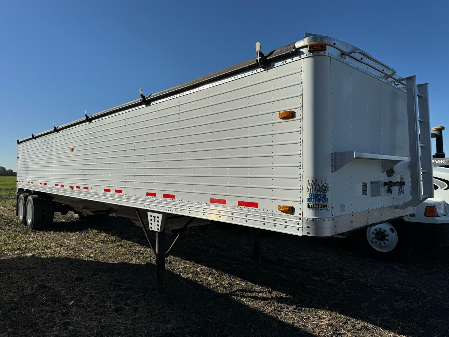 SOLD - 2001 Timpte Super Hopper Lot No. 25 Ag Trailers with 40 Ft ...