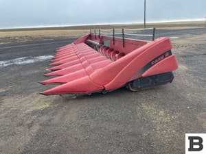 SOLD - 2002 Case IH 2212 Corn Header Harvesting with 12 Rows | Tractor Zoom