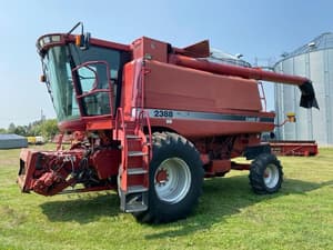 SOLD - 2002 Case IH 2388 Lot No. 77 Combines with 6,276 Hrs | Tractor Zoom