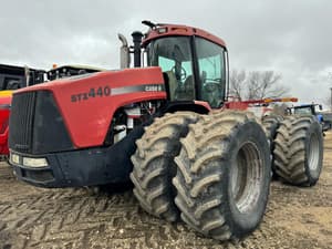 SOLD - 2002 Case IH STX440 Lot No. 24 Tractors with 9,430 Hrs | Tractor ...
