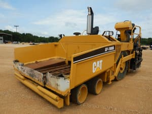 SOLD - 2002 CAT AP-1000B Asphalt Paver Construction with 3,827 Hrs ...