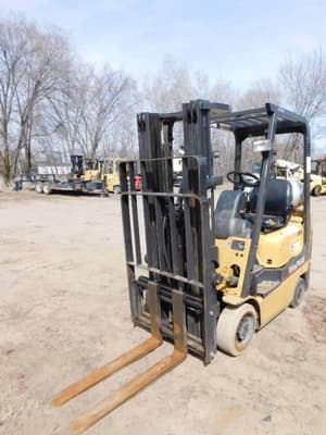 SOLD - 2002 Caterpillar GC15K Lot No. 5413421 Construction with 9,708 ...
