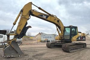 SOLD - 2002 Caterpillar 322C Lot No. NM9231 Construction with 9,765 Hrs ...