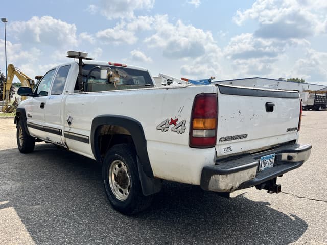 2002 Chevrolet 2500HD Lot No. 1716 Other Equipment For Sale with --- mi ...