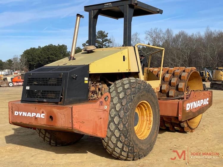 2002 DYNAPAC CA250 Construction Compactors for Sale | Tractor Zoom