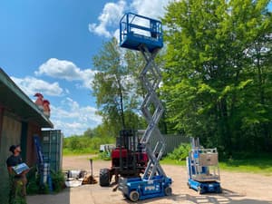 SOLD - 2002 Genie GS-1930 Lot No. 274 Construction with 2,016 Hrs ...