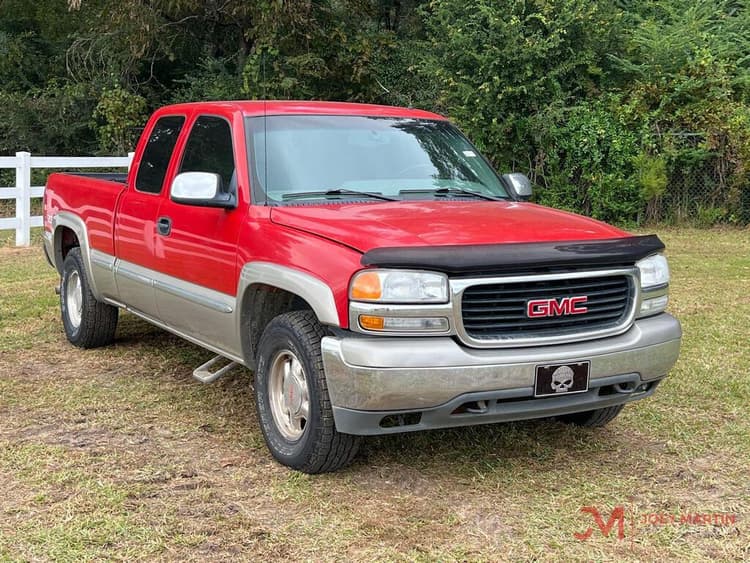 SOLD - 2002 GMC 1500 Other Equipment Vehicles | Tractor Zoom