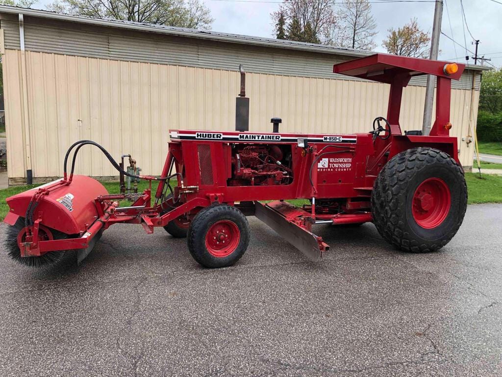 SOLD - 2002 Huber M850C Construction with 650 Hrs | Tractor Zoom