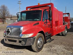 SOLD - 2002 International 4300 Lot No. EI8881 Other Equipment with ...