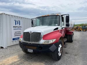 SOLD - 2002 International 4300 Lot No. 79 Other Equipment with 281,352 ...