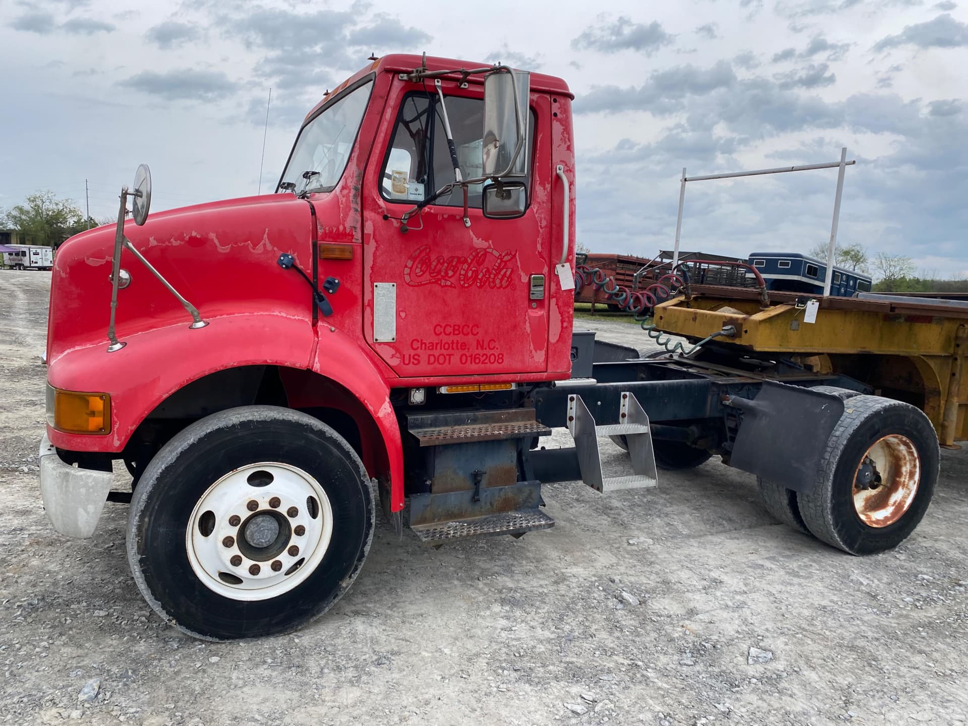 2002 International 8100 Other Equipment Trucks for Sale | Tractor Zoom
