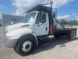 SOLD - 2002 International 4300 Lot No. 84 Other Equipment with 371,290 ...