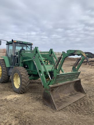 SOLD - 2002 John Deere 7510 Tractors Stock No. 211935 | Tractor Zoom