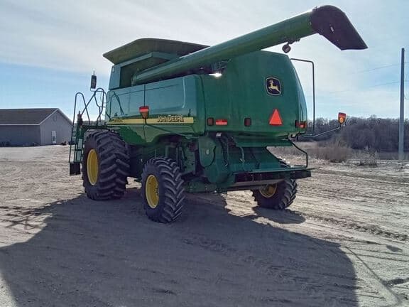 2002 John Deere 9750 STS Combines Class 7 for Sale | Tractor Zoom
