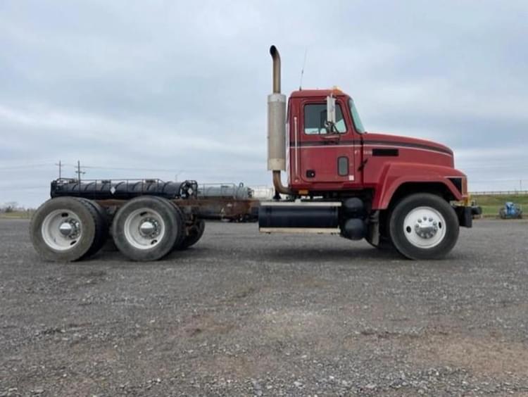 2002 Mack CH613 Other Equipment Trucks for Sale | Tractor Zoom