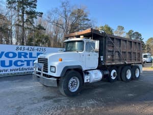 SOLD - 2002 Mack RD688S Lot No. 2135 Other Equipment with 459,708 mi ...