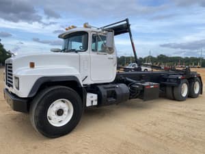 2002 Mack RD690S Lot No. 55311311 Other Equipment For Sale with 635,218 ...