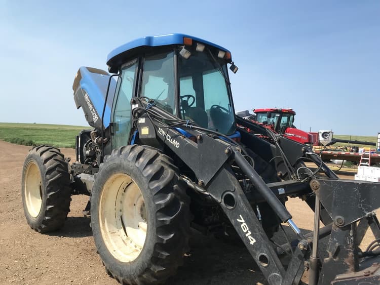 2002 New Holland TV140 Tractors 100 to 174 HP for Sale | Tractor Zoom