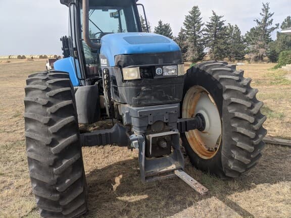 SOLD - 1999 New Holland TV140 Tractors 100 to 174 HP | Tractor Zoom