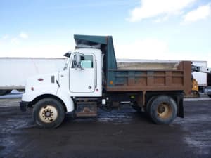 2002 Peterbilt 330 Lot No. 2930 Other Equipment For Sale with 79,213 mi ...