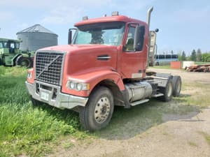 SOLD - 2002 VOLVO TRUCK VHD Other Equipment with --- mi | Tractor Zoom