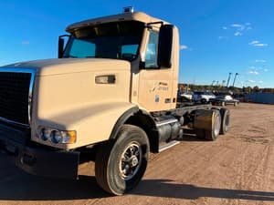 SOLD - 2002 Volvo VHD Lot No. 2173 Other Equipment with 203,235 mi ...