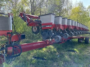 SOLD - 2003 Case IH 1200 Stock No. E003740 Planting with 16 Rows ...