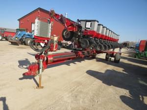 SOLD - 2003 Case IH 1200 Lot No. 587 Planting with --- Rows | Tractor Zoom