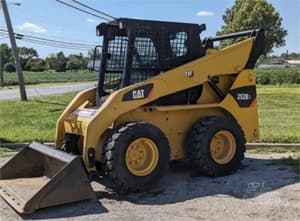 SOLD - 2003 Caterpillar 252B3 Lot No. 5903 Construction with --- Hrs ...