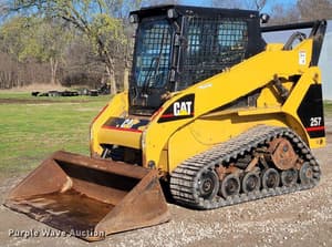 SOLD - 2003 Caterpillar 257 tracked skid steer loader Construction with ...