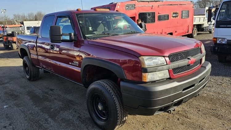 2003 Chevrolet 2500HD Other Equipment Vehicles for Sale | Tractor Zoom