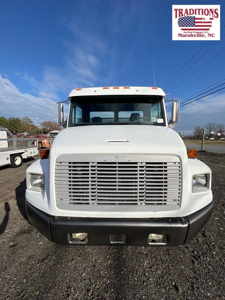 2003 Freightliner FL70 Other Equipment Trucks for Sale | Tractor Zoom