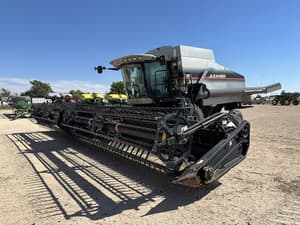 SOLD - 2003 Gleaner R65 Combines Stock No. 257649 | Tractor Zoom