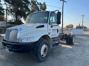 SOLD - 2003 IHC 4300 Truck (DR2553, Unit 42252) Other Equipment with ...