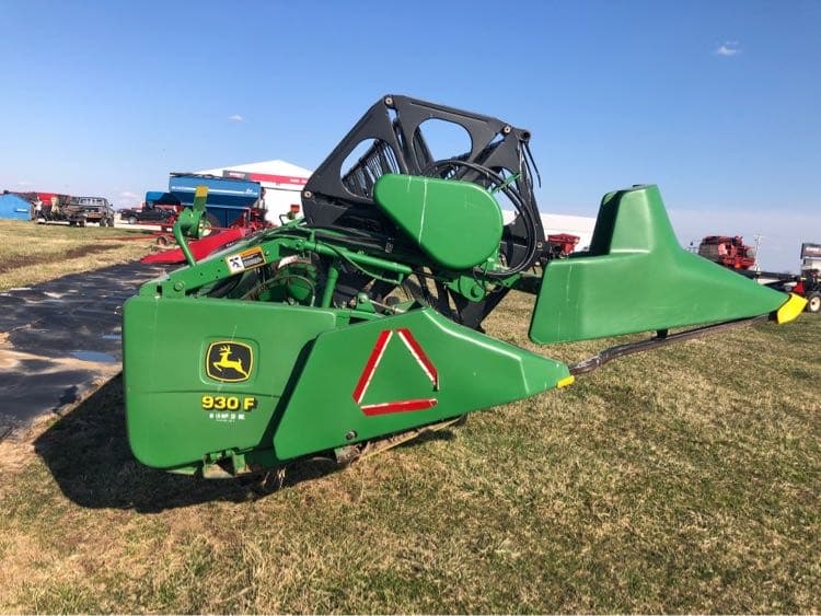 Tractor Zoom - 2003 John Deere 930F