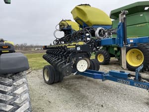 SOLD - 2003 Kinze 3400 Stock No. 218927 Planting with 12 Rows | Tractor ...
