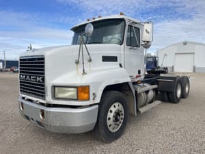 2003 Mack CH613 Lot No. 6282 Other Equipment For Sale with 866,488 mi | Tractor Zoom