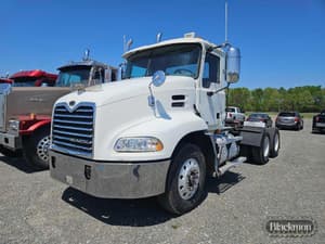 SOLD - 2003 Mack Vision Lot No. 5368 Other Equipment with 505,134 mi ...