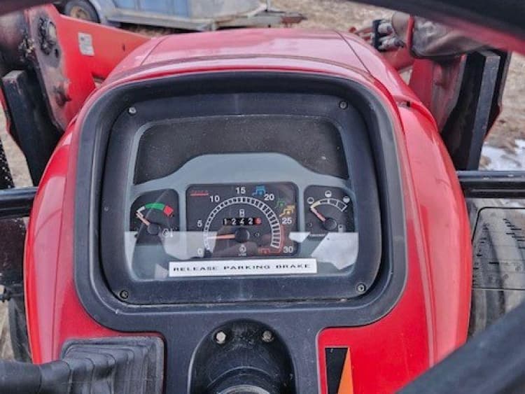 2004 Case IH JX95 Tractors 40 to 99 HP for Sale | Tractor Zoom