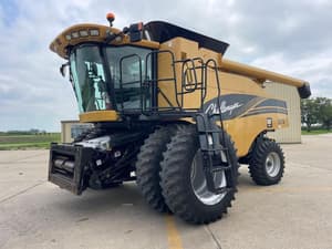 SOLD - 2004 Challenger 670 Lot No. 344 Combines with 3,032 Hrs ...
