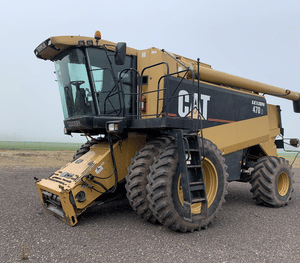 SOLD - 2004 CLAAS Lexion 470R Combines with 3,780 Hrs | Tractor Zoom