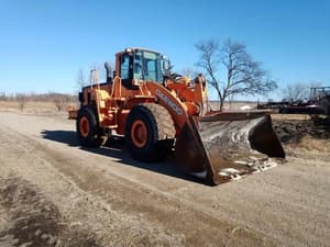 2004 Daewoo Mega 400-V Lot No. 5526304 Construction For Sale with 9,648 ...