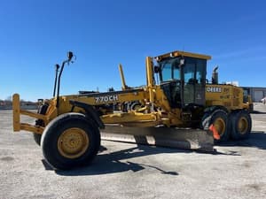 SOLD - 2004 John Deere 770CH Construction with 11,304 Hrs | Tractor Zoom