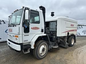 SOLD - 2004 Elgin SC8000 Lot No. 44497 Other Equipment | Tractor Zoom
