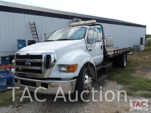 SOLD - 2004 Ford F-750 Other Equipment with 352,662 mi | Tractor Zoom
