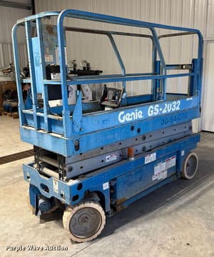 SOLD - 2004 Genie GS-2032 Lot No. LH9444 Construction with 258 Hrs ...
