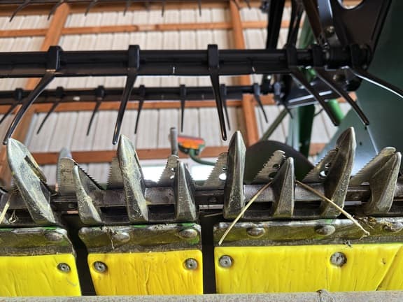 2004 John Deere 630F Stock No. 521031 Harvesting For Sale with 30 ft ...