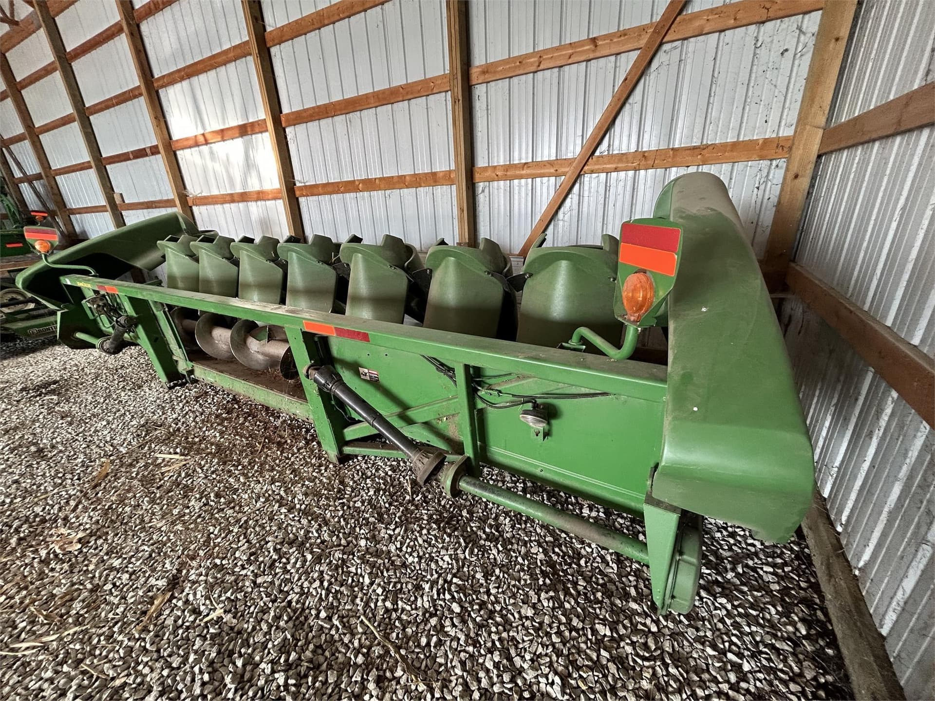 Tractor Zoom - 2004 John Deere 893