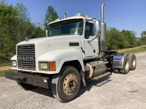 SOLD - 2004 Mack 600 Lot No. 4230 Other Equipment with 523,349 mi ...
