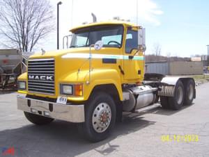 SOLD - 2004 Mack CH600 Other Equipment with 444,720 mi | Tractor Zoom